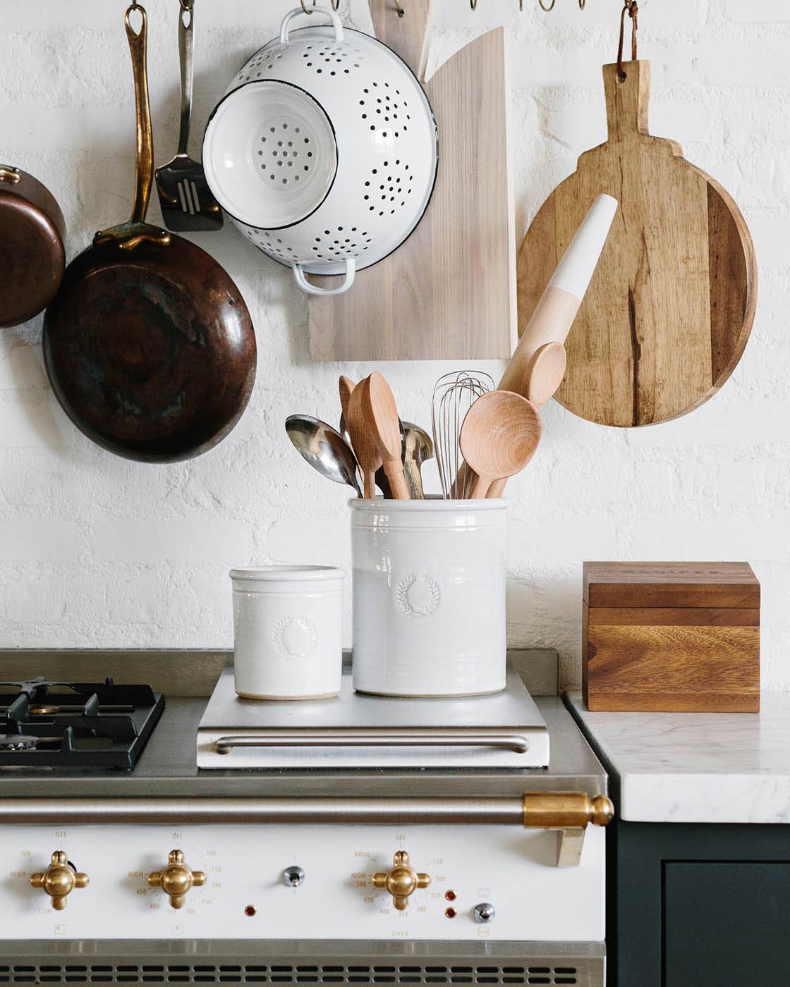 Farmhouse Pottery - Miller Laurel Crock