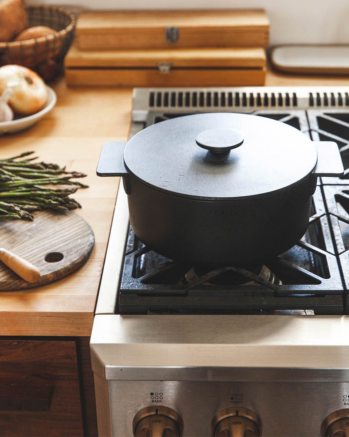 Farmhouse Pottery - Modern Enameled Dutch Oven
